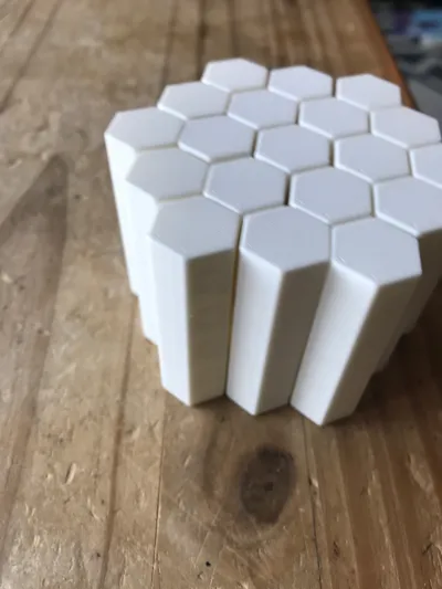 Honeycomb Fidget - Large Vertical Flush Object - Free 3D Print Model ...