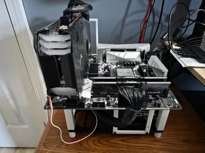 PC Test Bench Case mATX ITX by Maker_3DP MakerWorld: Download Free 3D ...