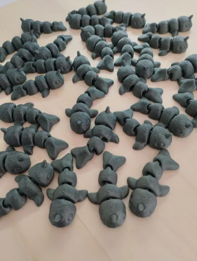 Mini Articulated Narwhal by Saber3D MakerWorld: Download Free 3D Models