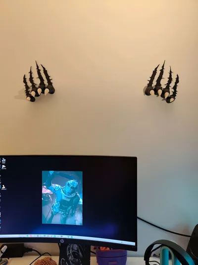 Godzilla Claws - Wall Mount by Stag 3DMakerWorld: Download Free 3D Models