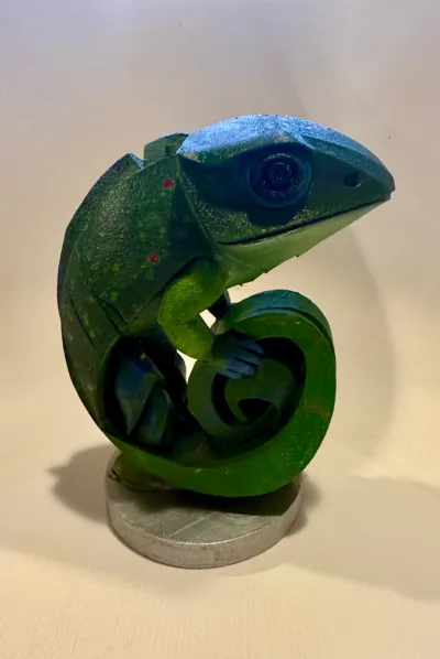 CHAMELEON Figurine - Free 3D Print Model - MakerWorld