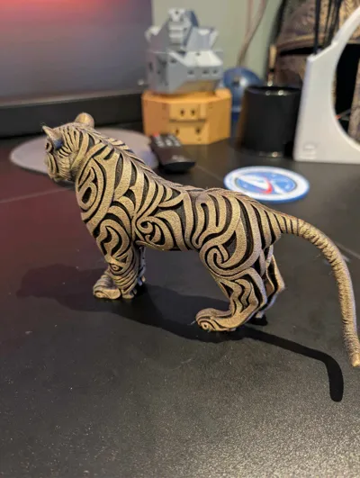 Designer TIGER Sculpture - Free 3D Print Model - MakerWorld