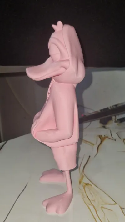 Urban Vibes Daffy Duck – Blacked Out Edition V2 by Ryan @ TheMajinLab MakerWorld: Download Free ...