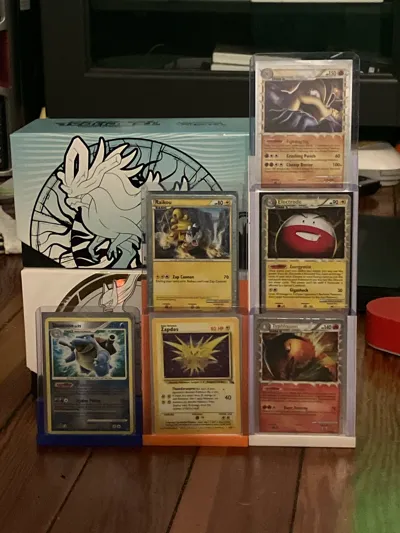 Pokémon Top Loader Display Stand - Free 3D Print Model - MakerWorld