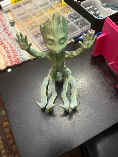 Groot Phone Holder by Neggan MakerWorld: Download Free 3D Models