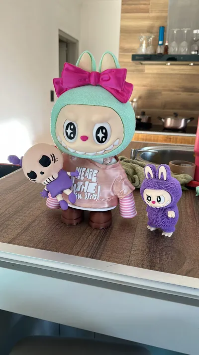 Labubu Valentine's Day Limited Edition - Jumbo Doll - Dual Version 35CM ...