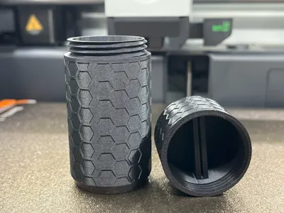 SnapSafe cutter: Safely break off blades - Free 3D Print Model - MakerWorld