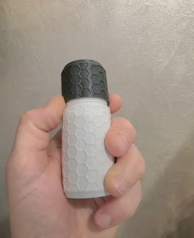 SnapSafe cutter: Safely break off blades - Free 3D Print Model - MakerWorld