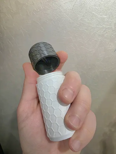 SnapSafe cutter: Safely break off blades - Free 3D Print Model - MakerWorld