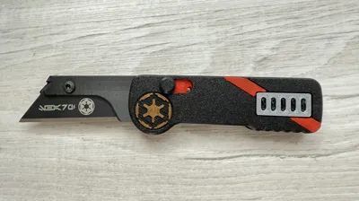 EDC Utility Knife – Swappable Shells by warrell72 MakerWorld: Download ...