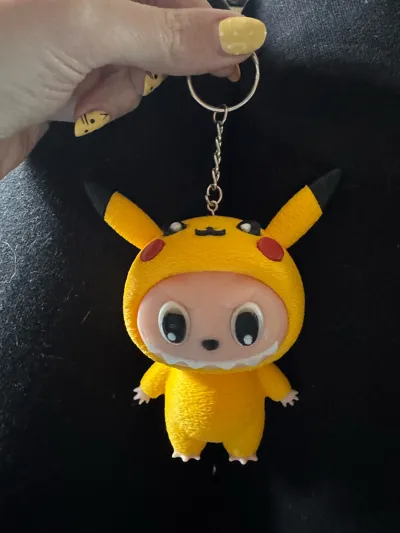 Pikachu + Labubu, the first Labubu in Pokémon (NO AMS) by 手残的Leo ...