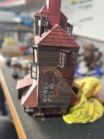 Harry Potter - Build the Burrow (Weasley House) by Ryschweitzer ...