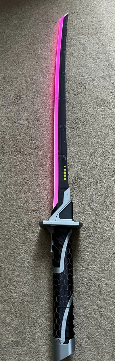Cyber Ninja Sword from Split Fiction - Free 3D Print Model - MakerWorld