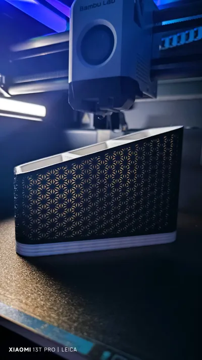 Asanoha Remote Control Holder by Meyui MakerWorld: Download Free 3D Models