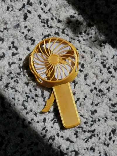 Manual Hand-cranked Handheld Fan - Free 3D Print Model - MakerWorld
