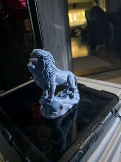Crown of the Lion – Symbol of Brave Devotion by VASEE MakerWorld ...