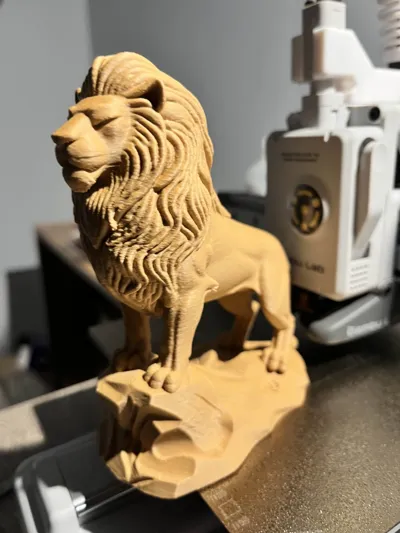 Crown of the Lion – Symbol of Brave Devotion - Free 3D Print Model ...