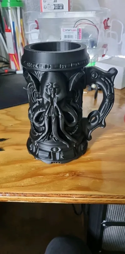 Cthulhu Can Holder (0.5L + 12oz Cans) - Beer mug by RUMcajz MakerWorld ...