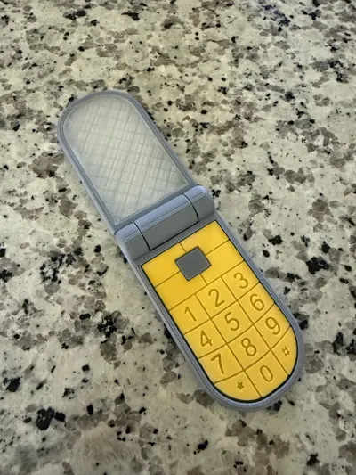 Smartphone - Flip Phone - Retro Phone by Mazi MakerWorld: Download Free ...