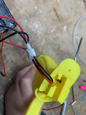 AquaPulse – Sci‑Fi Water Blaster by Structales - Roadrunner4d MakerWorld: Download Free 3D Models