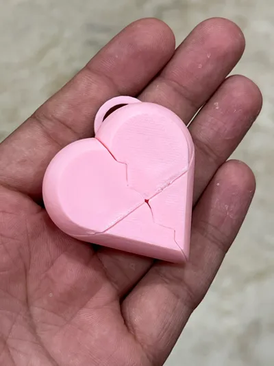 heart box keychain Remixed by Tmacken MakerWorld: Download Free 3D Models