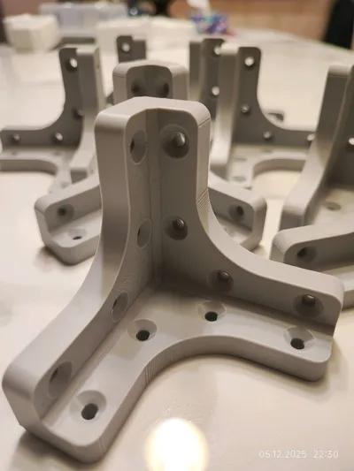3D corner bracket - Free 3D Print Model - MakerWorld
