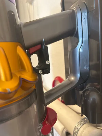 Dyson V10 / V11 / V15 lockable trigger V2 by Rilot Designs MakerWorld ...