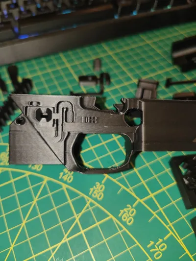 Cyberpunk 2077 Malorian Arms 3516 (Johnny Silverhand) - Free 3D Print ...