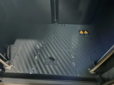 X1C P1P P1S base insert | Ramp for debris removal by GuyH77 - MakerWorld