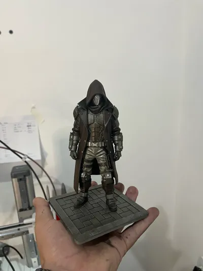 Urban Shadow Operative Figurine - Free 3D Print Model - MakerWorld