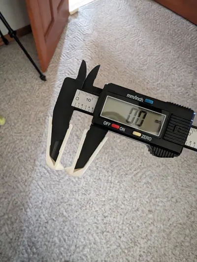 Calliper extensions for more precise measurement of thicknesses by ...