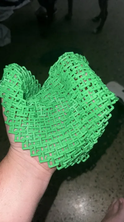 chainmail link by PrintedByJohn MakerWorld: Download Free 3D Models