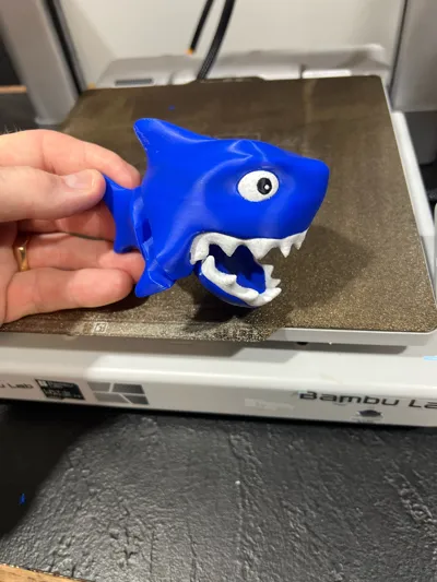 Articulated NomNom Shark by hollowmaker MakerWorld: Download Free 3D Models