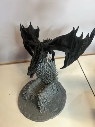 Iron Throne with dragon Remixed by Basso_Nicholas MakerWorld: Download ...