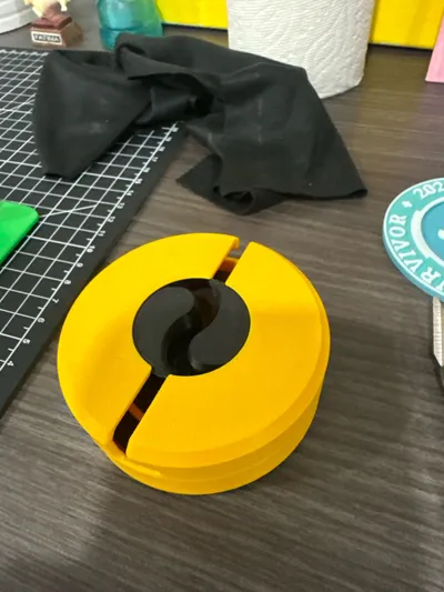 Retractable Cable Organizer - QuickReel - Free 3D Print Model - MakerWorld