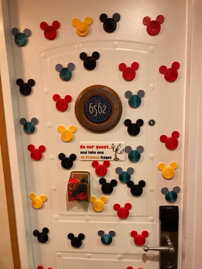 Magnetic Mickey Hexagon Fidget - Disney Pixie Dust by SpacedOut ...