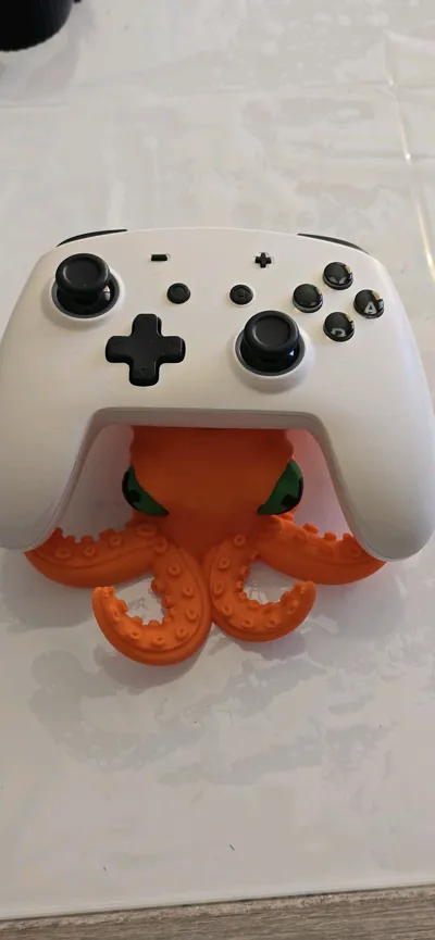 Kraken Xbox Controller Stand Tentacle Beast by Mad power MakerWorld ...