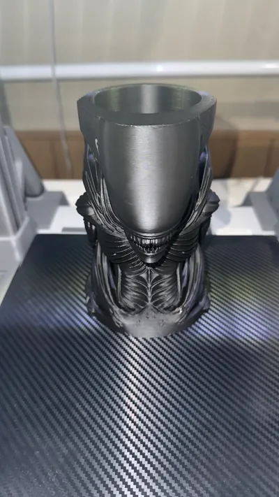 Alien - Xenomorph Can Holder /Beer mug (two types) by RUMcajz ...