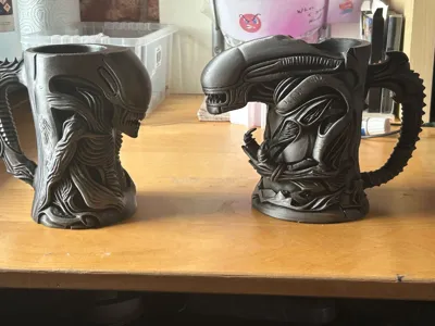 Alien - Xenomorph Can Holder /Beer mug (two types) by RUMcajz ...