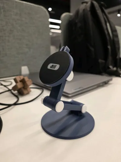 Tilty - Adjustable Phone / Tablet Desktop Stand - Free 3D Print Model - MakerWorld