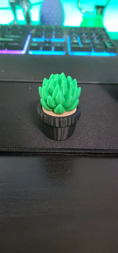 Leafy Plant Clicker - Free 3D Print Model - MakerWorld