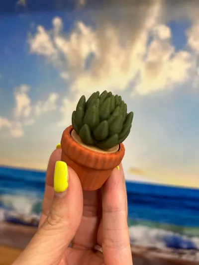 Leafy Plant Clicker - Free 3D Print Model - MakerWorld
