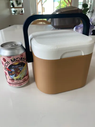 Retro Mini Cooler, 4 Can - Free 3D Print Model - MakerWorld