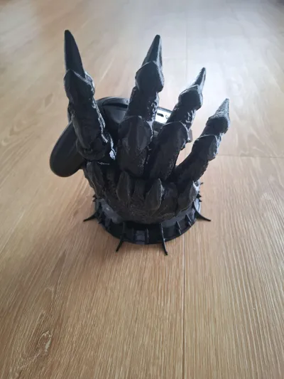 Sauron's Hand from Lord of the Rings Gamepad Stand - Free 3D Print ...