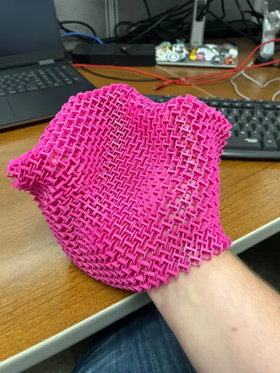 Flexi Fabric Fidget (Print in Place!) by PotaterSoupModels MakerWorld: Download Free 3D Models