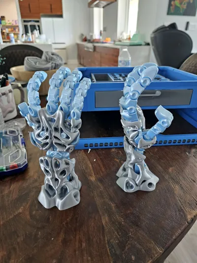 Articulated Hand MkII - Free 3D Print Model - MakerWorld