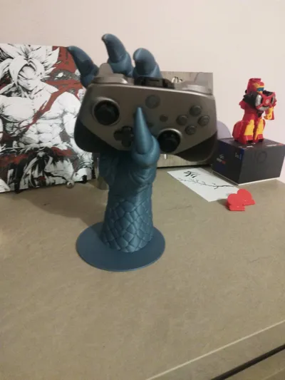Godzilla Monster hand Controller holder by ChainsawGraphics MakerWorld ...