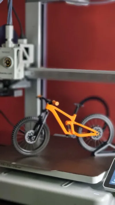 Full Suspension Model Mountain Bike (enduro bike) by How2Random MakerWorld: Download Free 3D Models