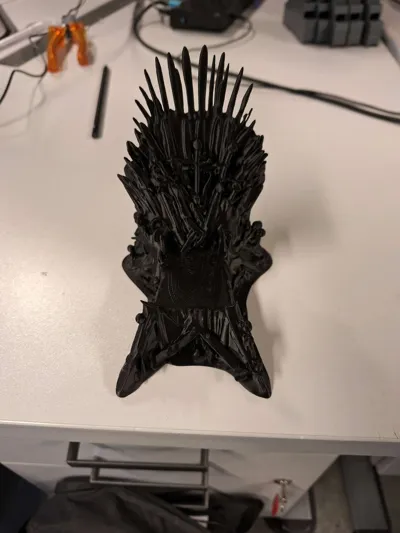 Iron Phone Throne - GOT Phone Stand - Free 3D Print Model - MakerWorld