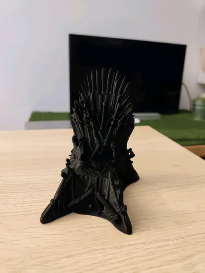 Iron Phone Throne - GOT Phone Stand - Free 3D Print Model - MakerWorld